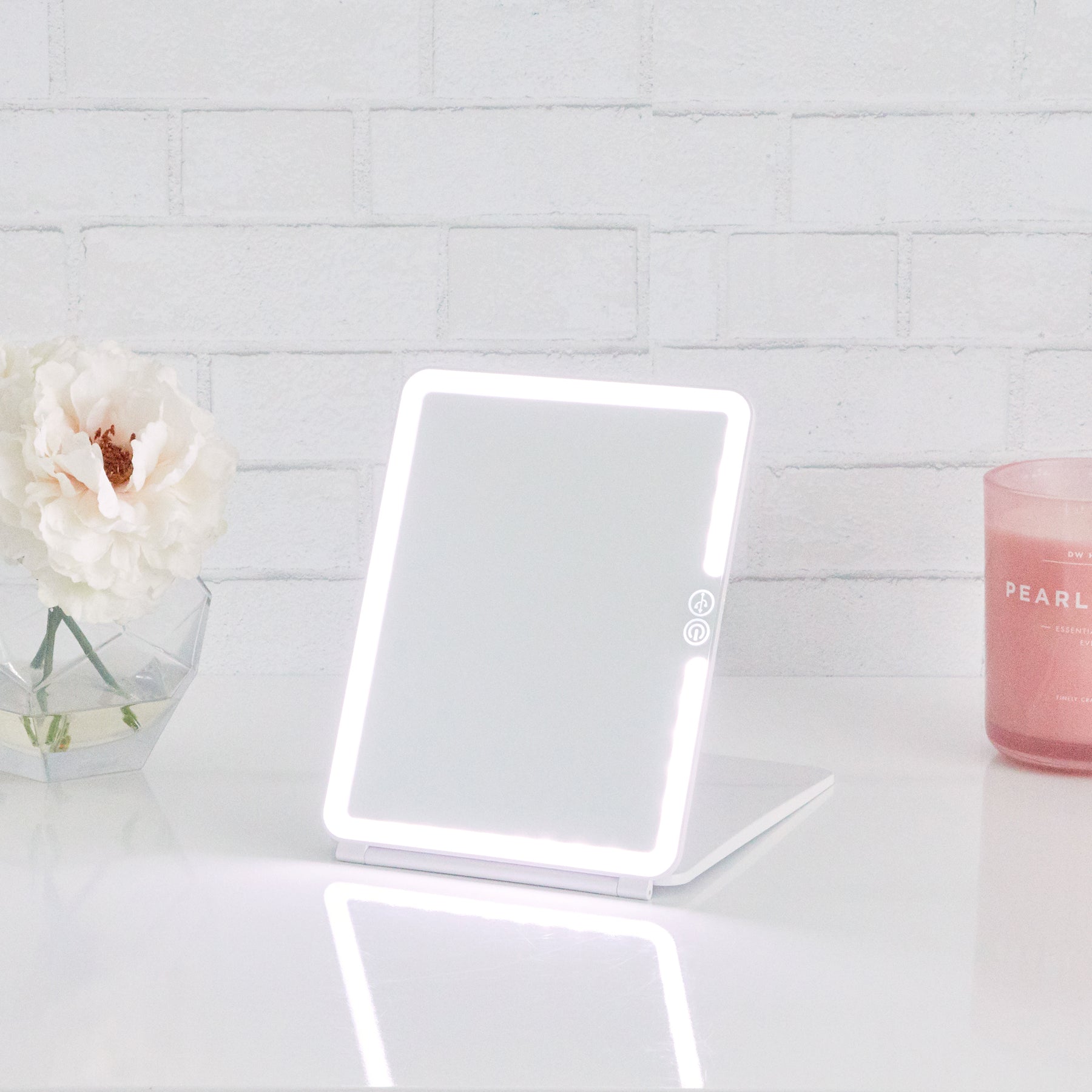 Travel | GloTech Mirrors